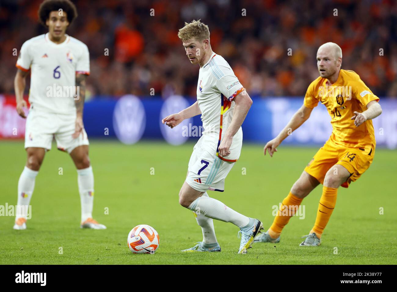 Amsterdam, Netherlands. 25th Sep, 2022. AMSTERDAM - (lr) Kevin De Bruyne of Belgium, Davy ...