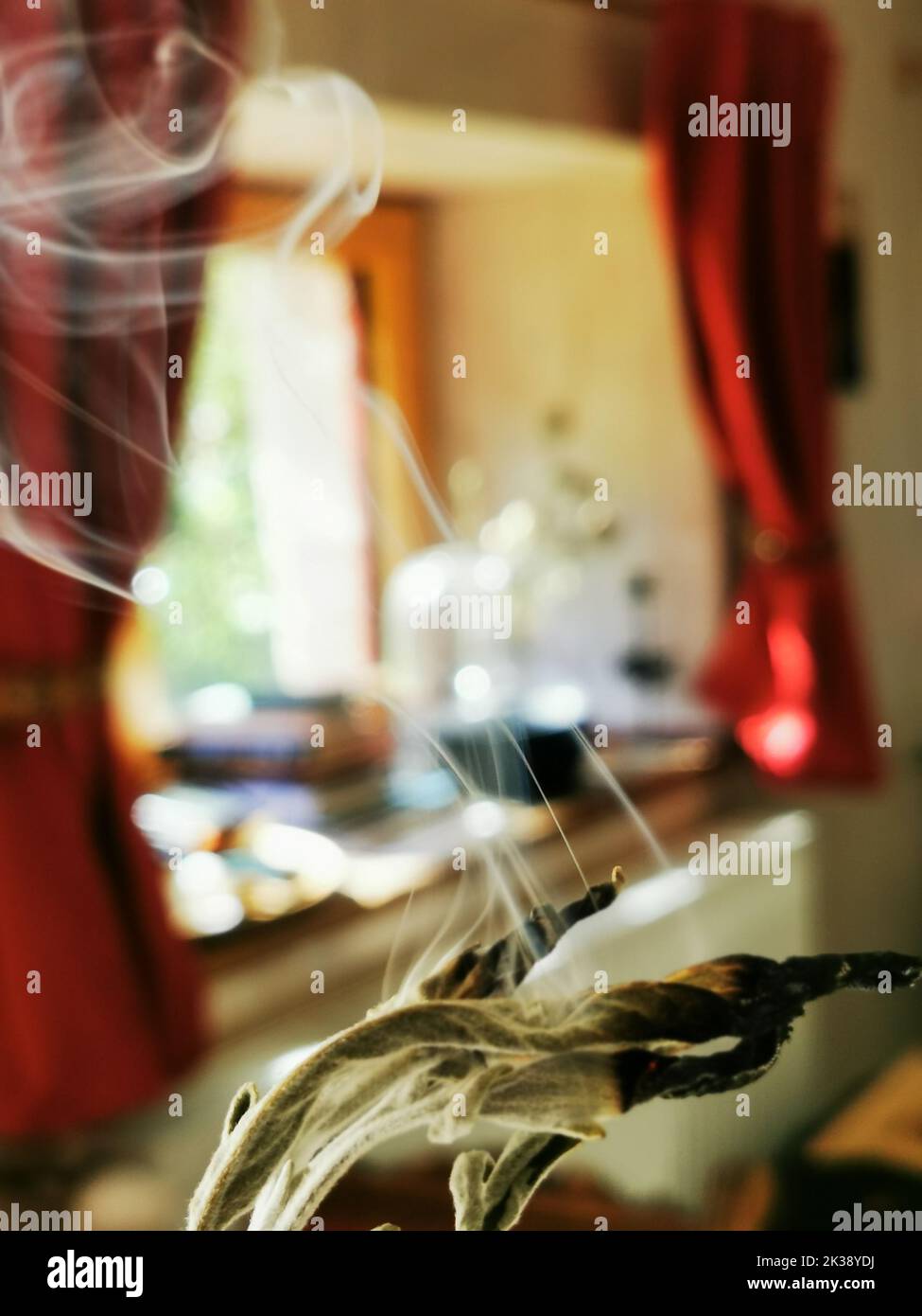 Cigarette smoke room inside hi-res stock photography and images - Alamy