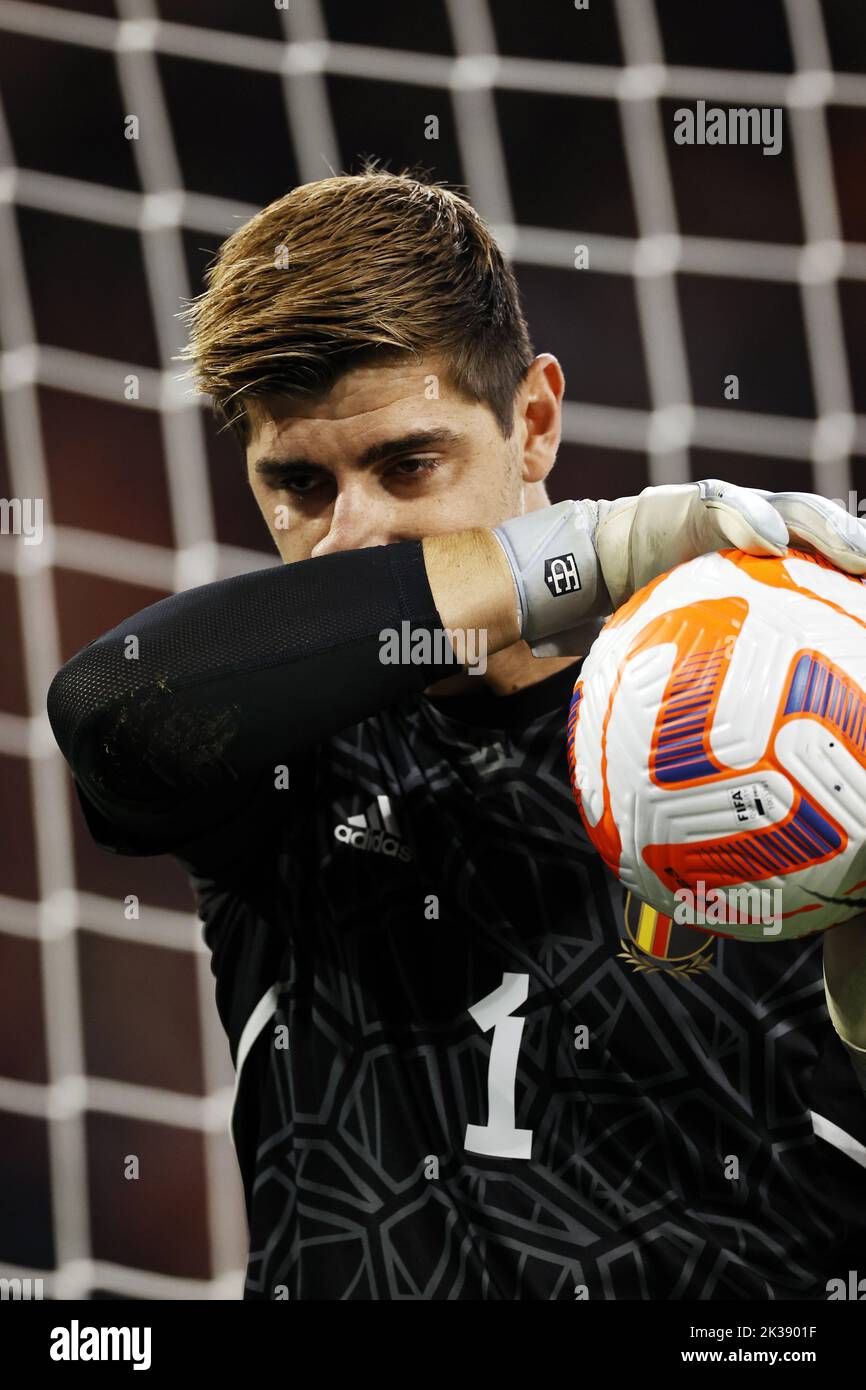 Amsterdam, Netherlands. 25th Sep, 2022. AMSTERDAM - Belgium goalkeeper ...