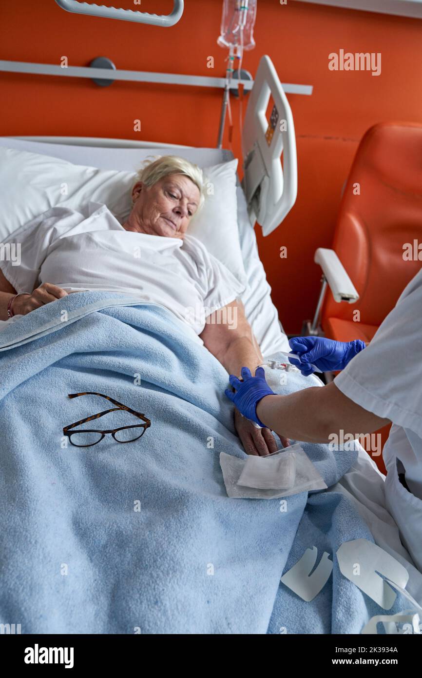 Injection therapy hi-res stock photography and images - Alamy