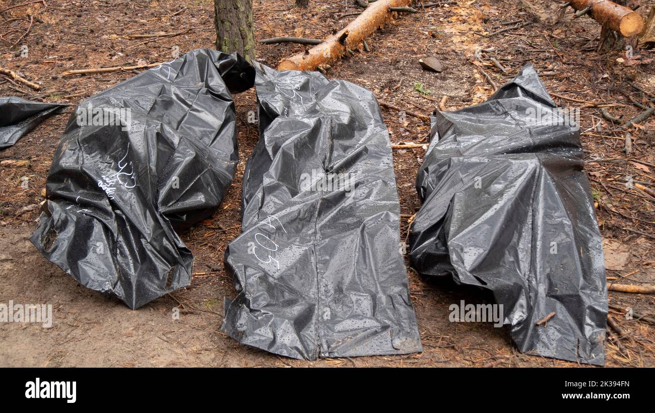 Exhumed bodies hi-res stock photography and images - Alamy