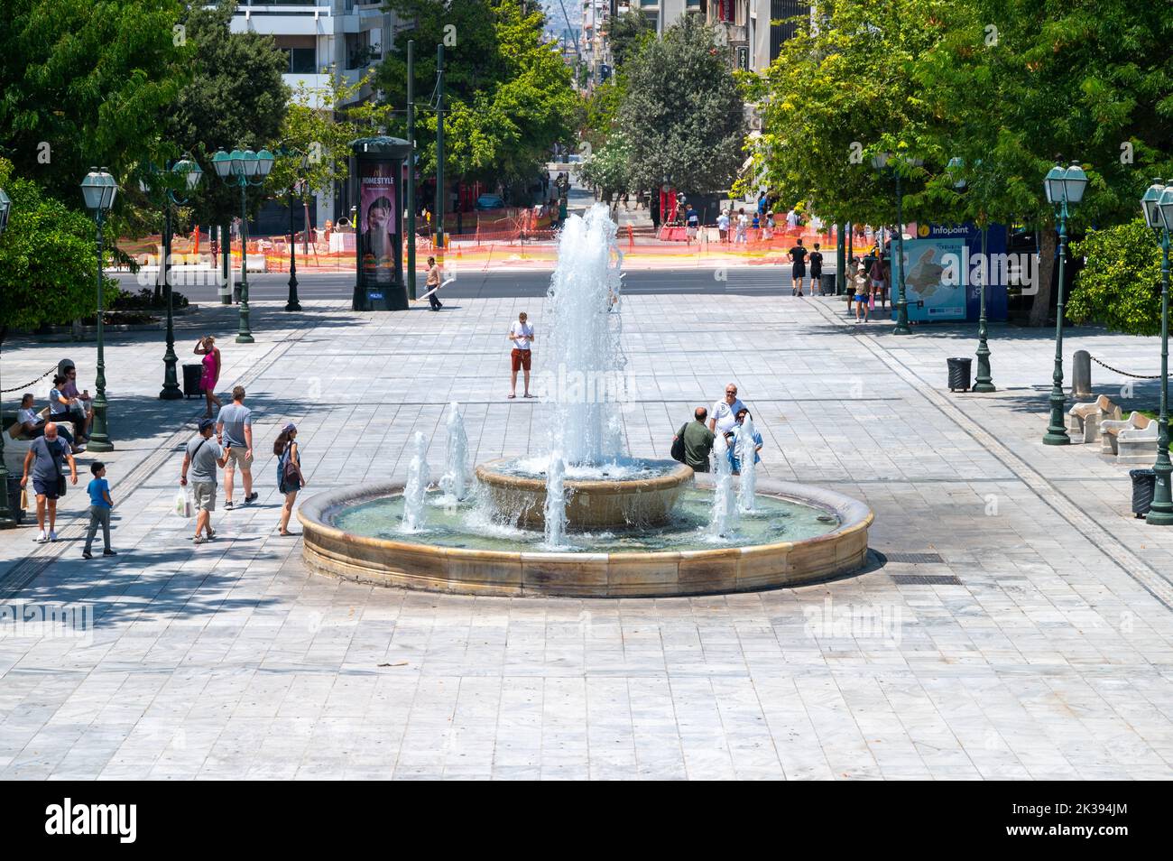 Syntagma square in the center of Athens, Greece Stock Photo - Alamy