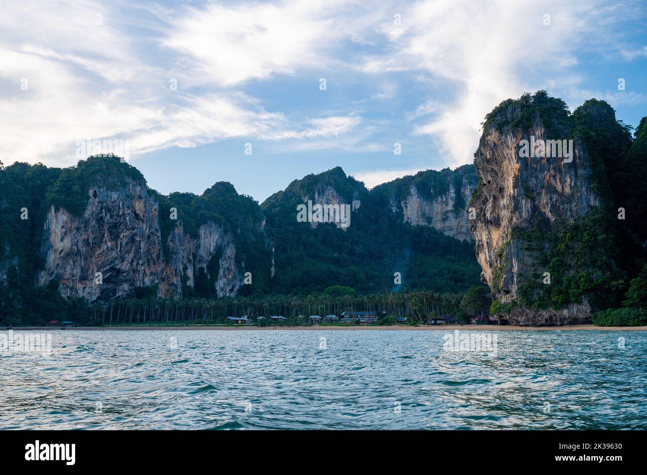 the horizon at tonsai beach Stock Photo - Alamy