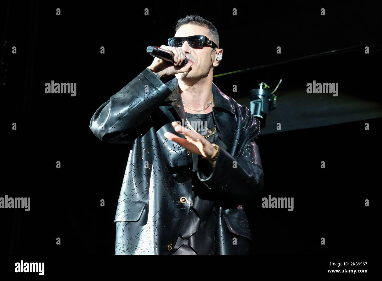 Italienische rapper -Fotos und -Bildmaterial in hoher Auflösung - Seite ...