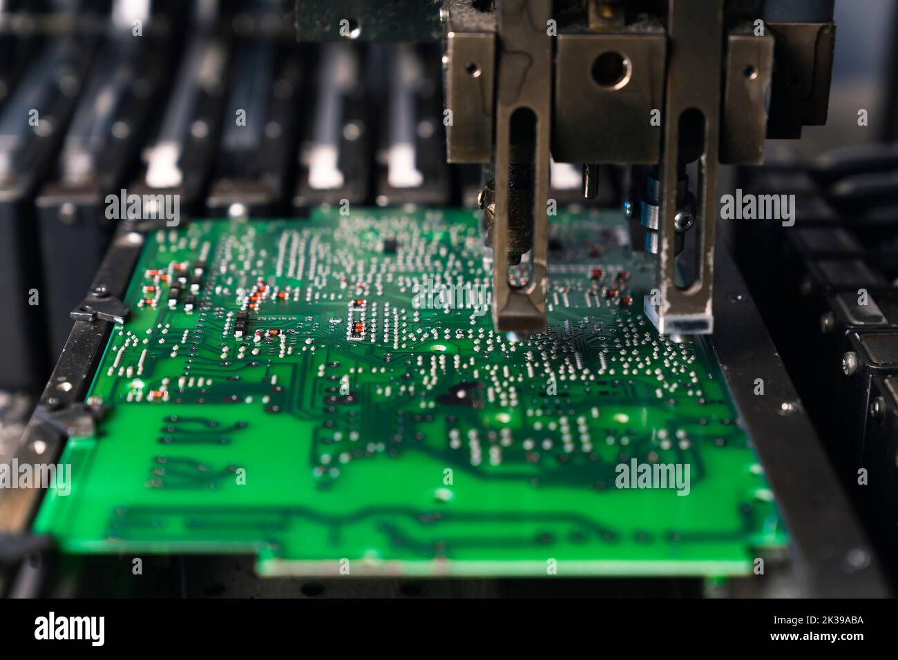 Electrically conductive circuit hi-res stock photography and images - Alamy