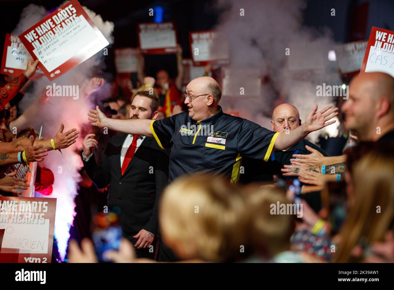 English Andrew Gilding pictured during the third day of the Belgian ...