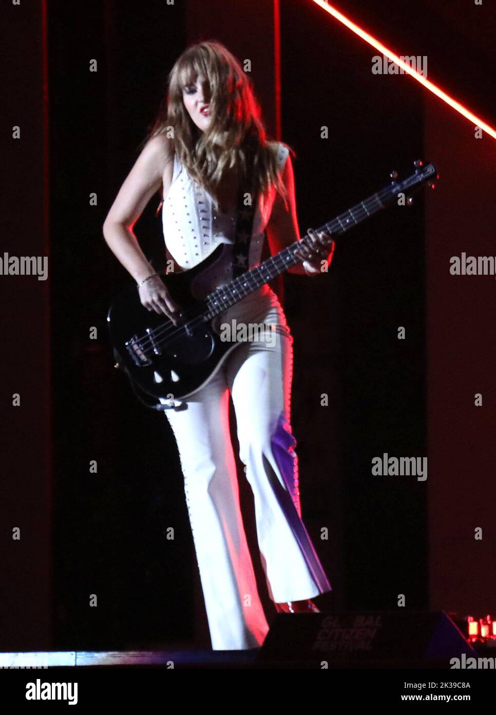 September 24, 2022, New York City, New York, USA: Bassist VICTORIA DE ...
