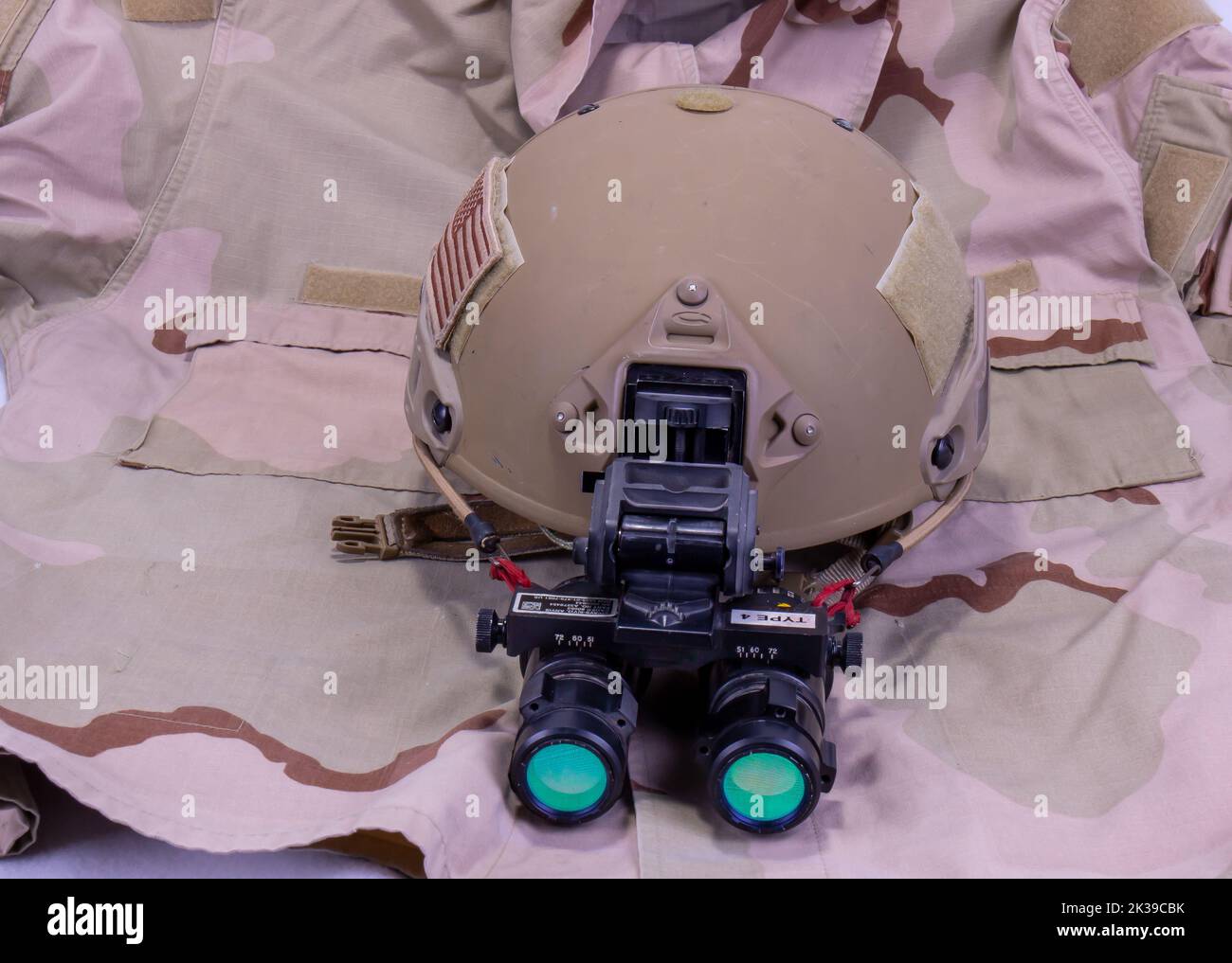 Night vision goggles hi-res stock photography and images - Alamy