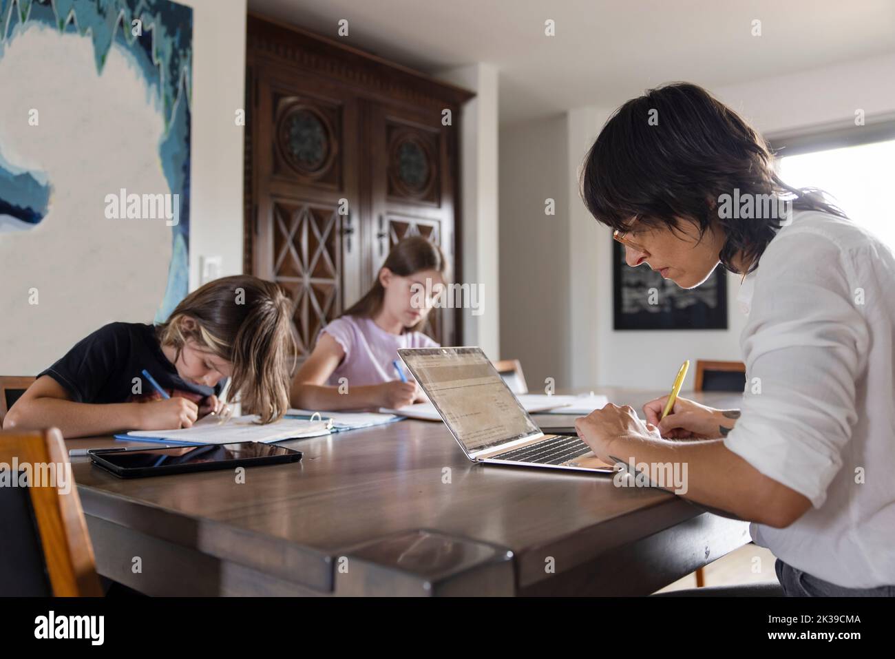 Homework kids hi-res stock photography and images - Alamy