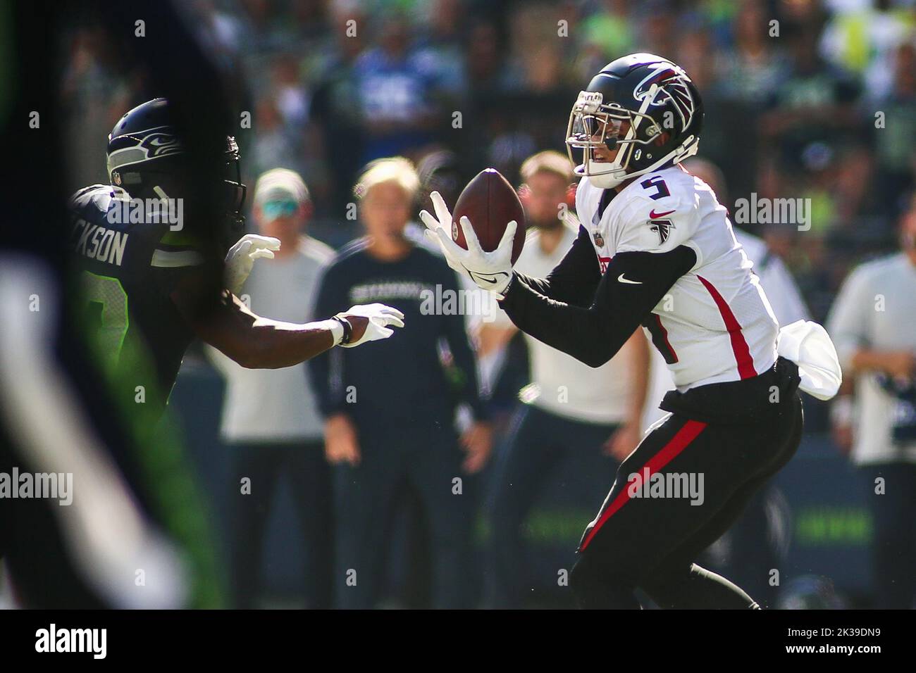 Drake london 2022 hi-res stock photography and images - Alamy