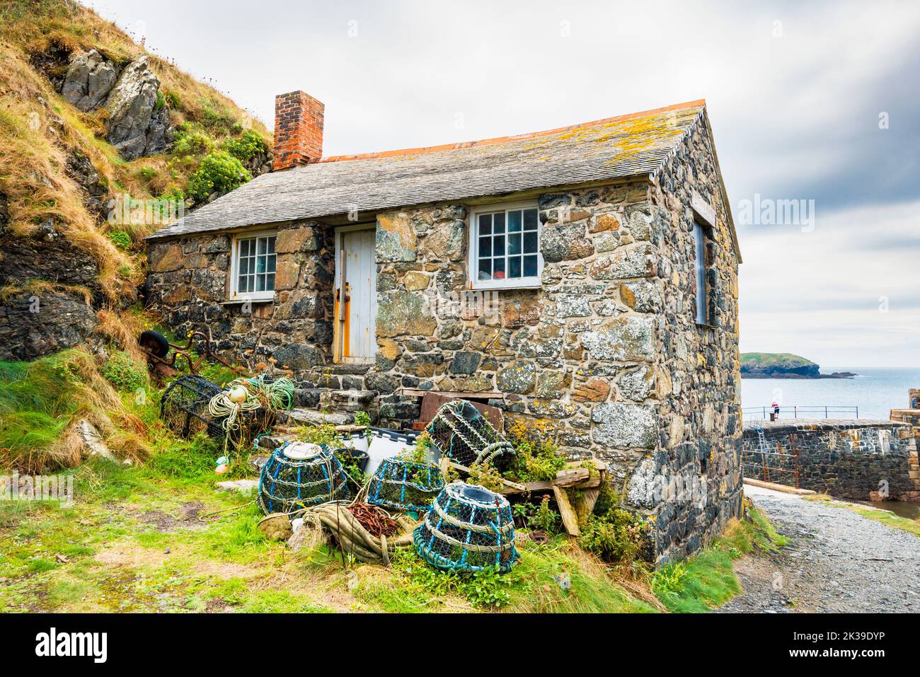 Mullion building hi-res stock photography and images - Alamy