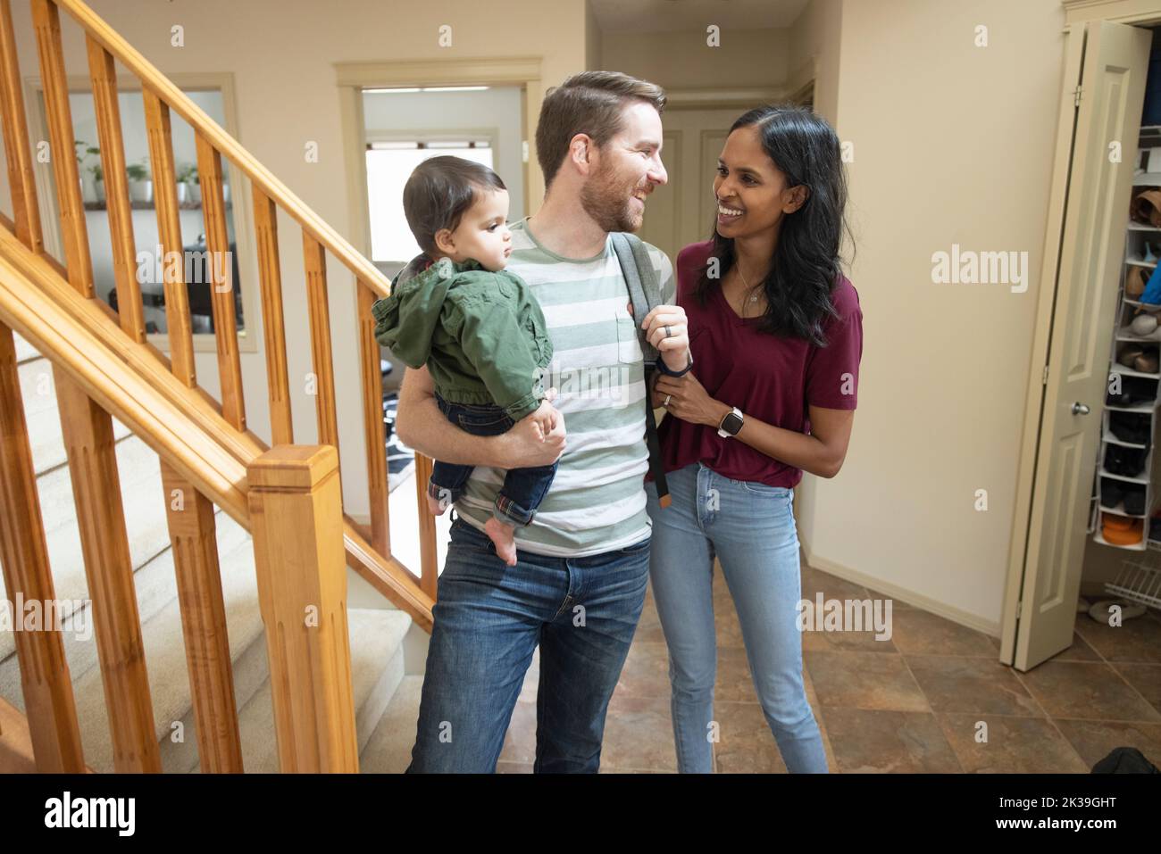 Parents daughter leaving home hi-res stock photography and images - Alamy