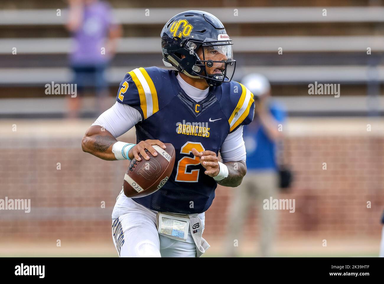 Edmond, OK, USA. 24th Sep, 2022. Central Oklahoma quarterback Stephon ...
