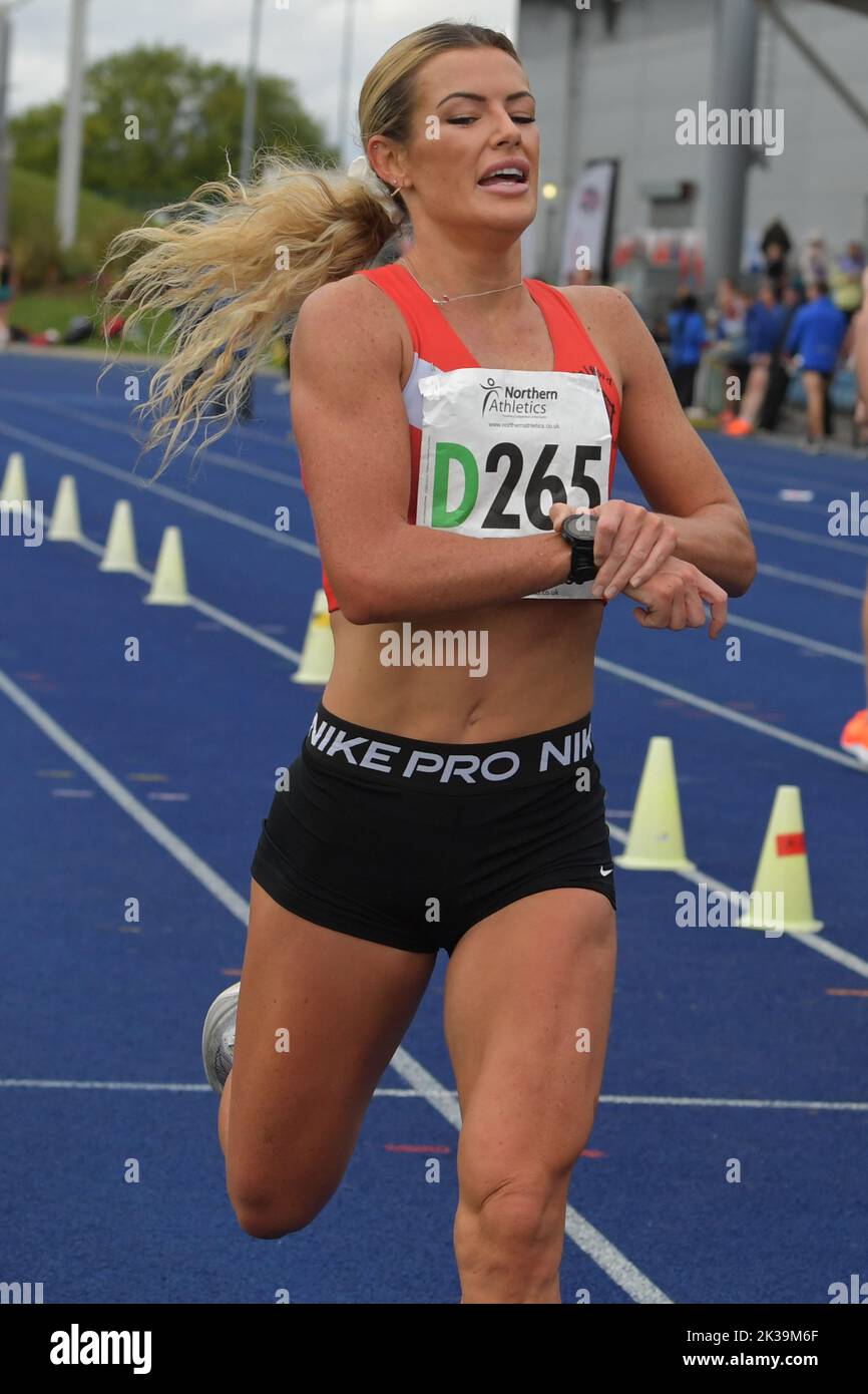 Northern athletics autumn road relay hi-res stock photography and ...