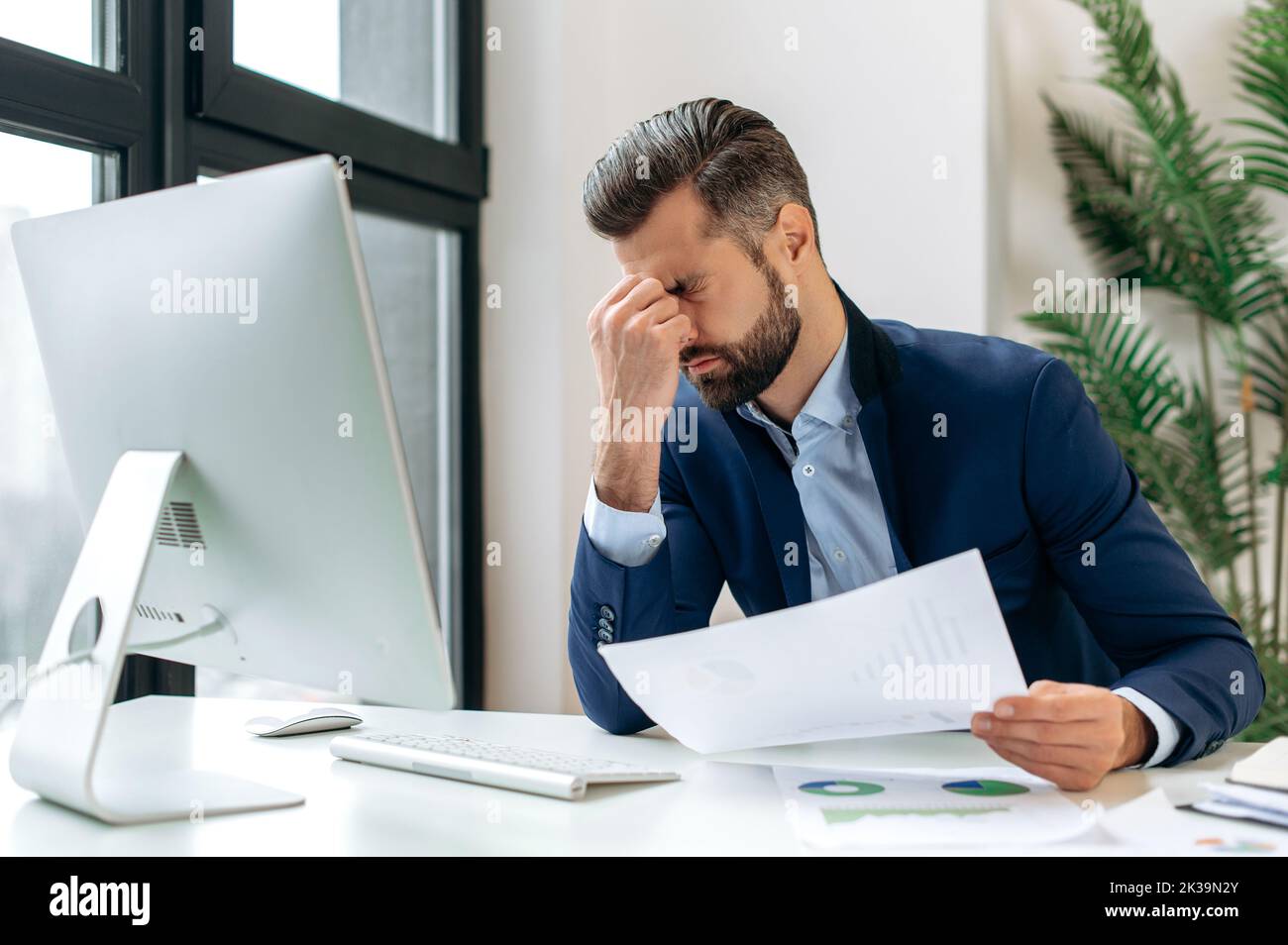 Workplace failure hi-res stock photography and images - Alamy
