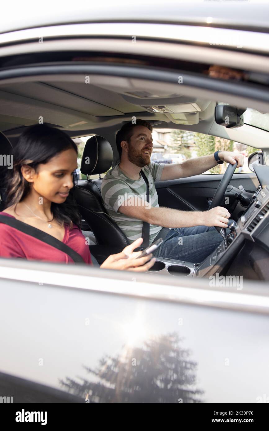 Couple in the car hi-res stock photography and images - Alamy