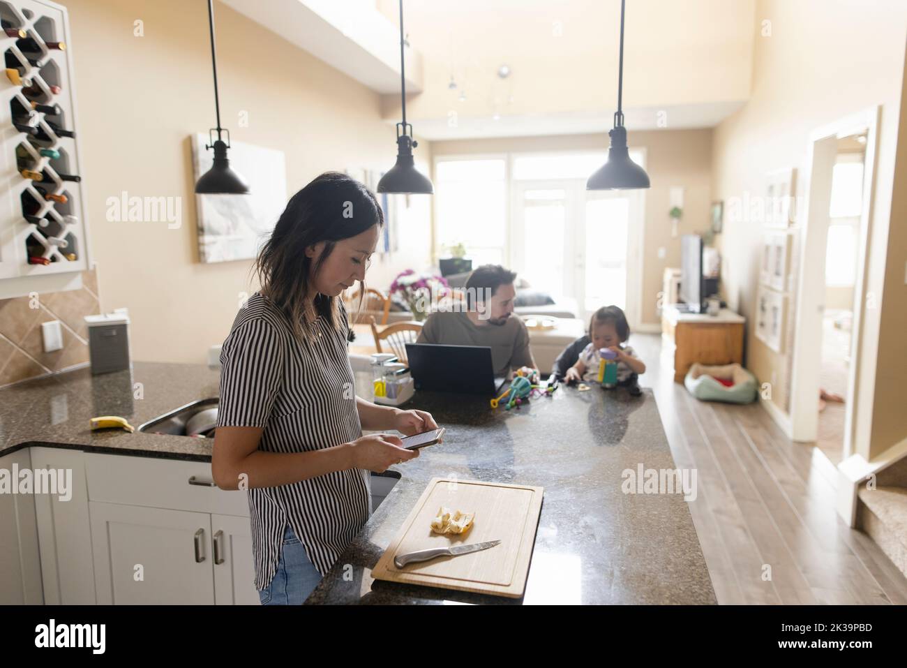 Baby cooking technology hi-res stock photography and images - Alamy