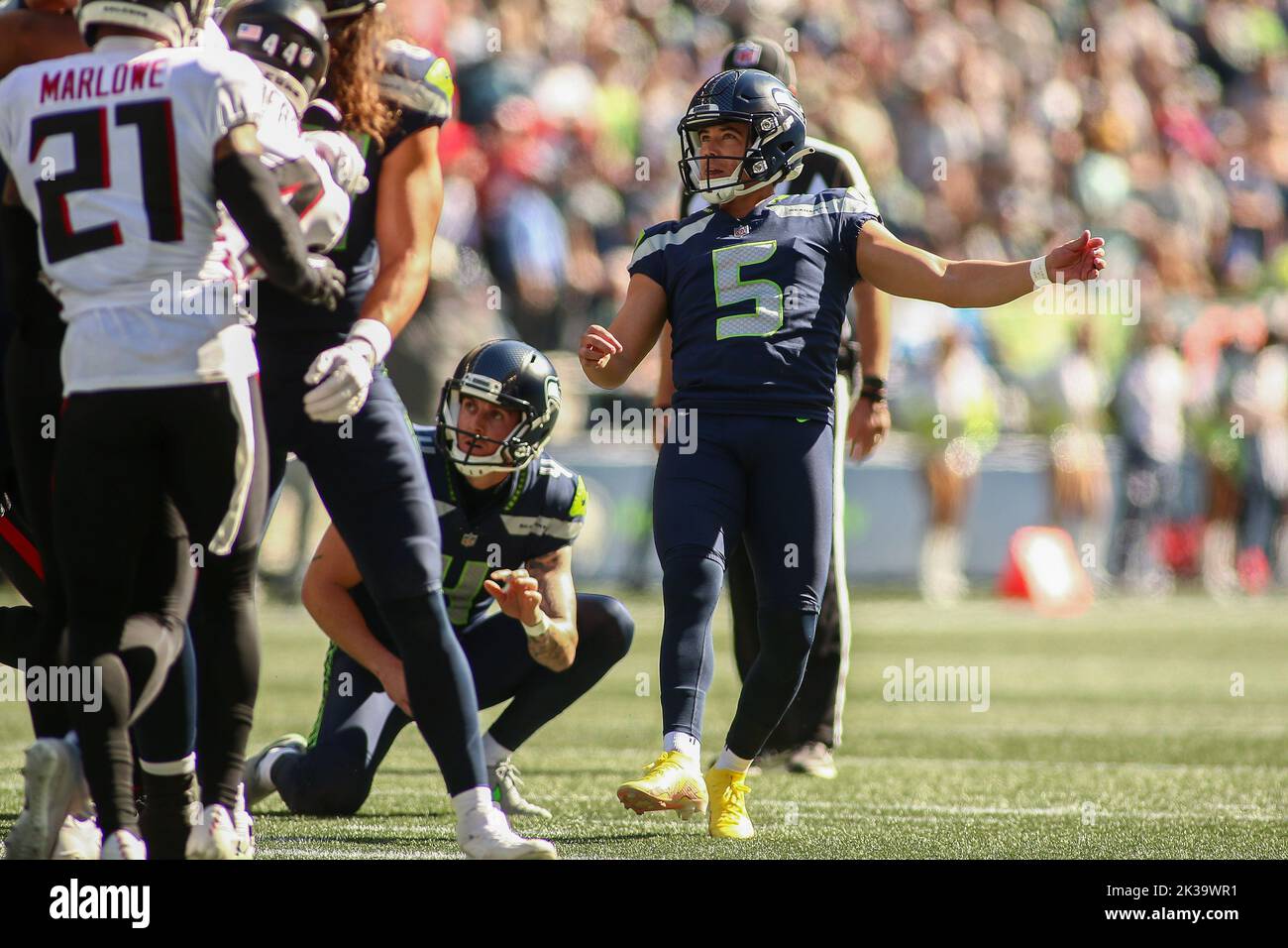 Seattle, WA, USA. 25th Sep, 2022. Seattle Seahawks kicker Jason Myers ...
