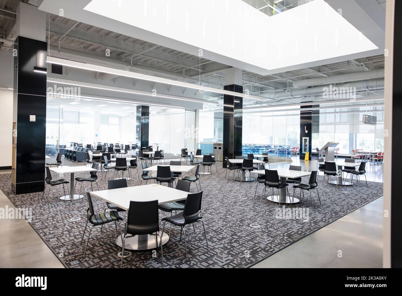 Tables and chairs in a classroom hi-res stock photography and images ...