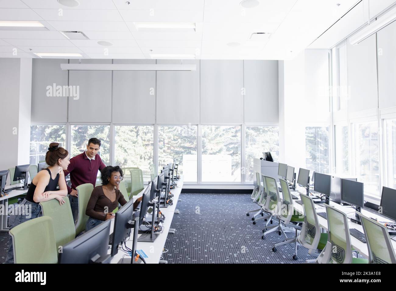 African students lab hi-res stock photography and images - Alamy