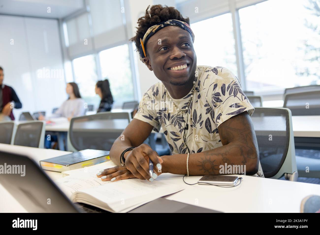 Smiling male college student people hi-res stock photography and images ...