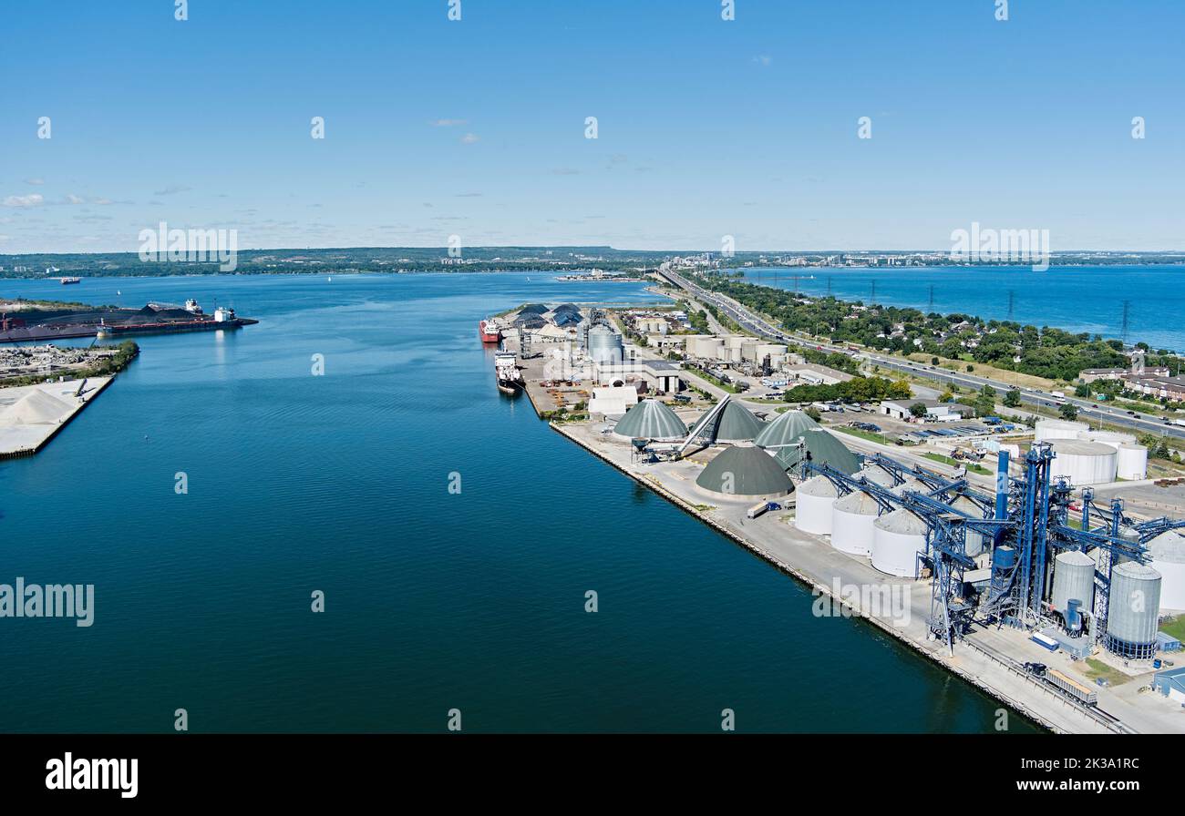 Hamilton Industrial Area steel mills Stock Photo - Alamy