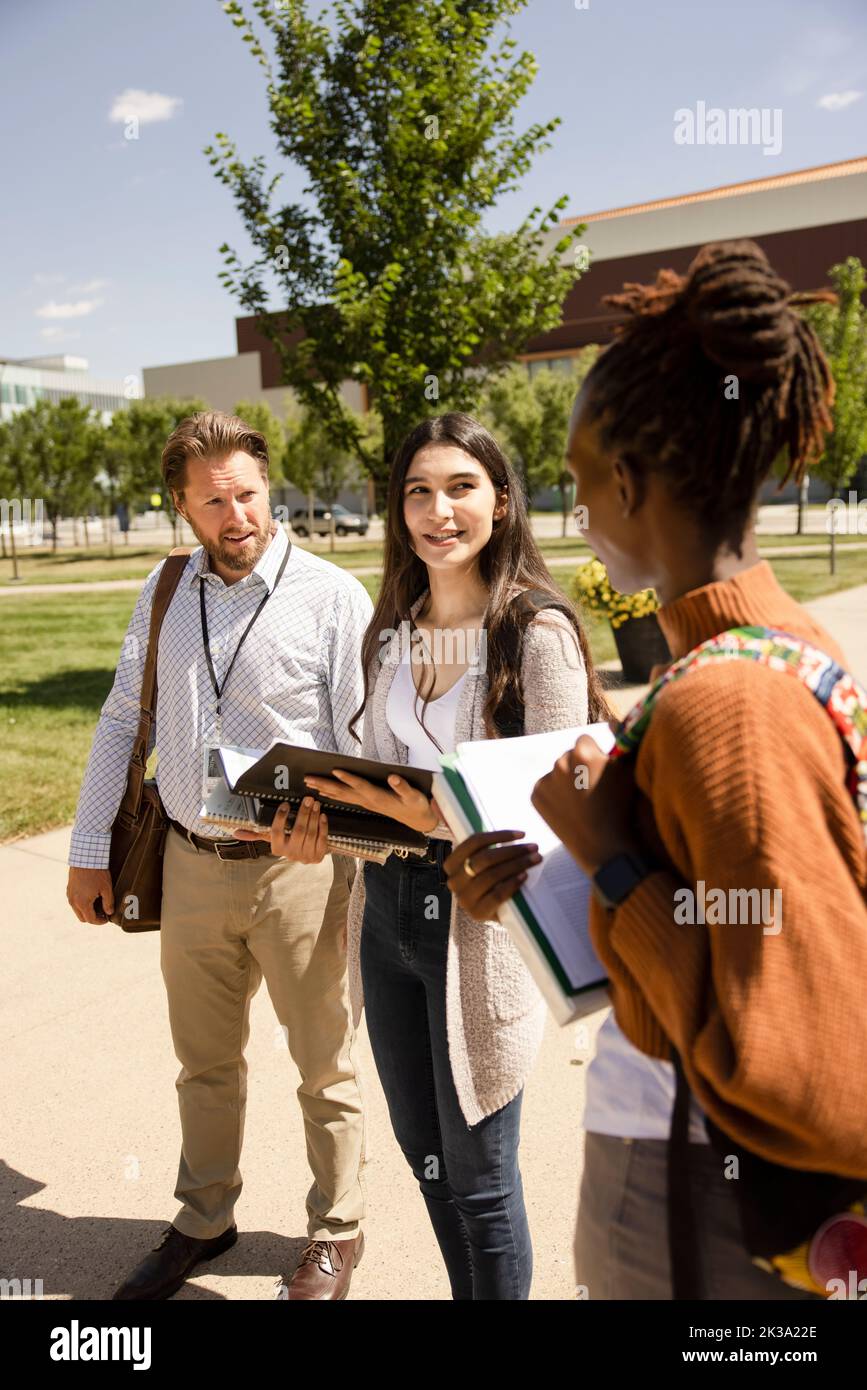 African professor hi-res stock photography and images - Alamy