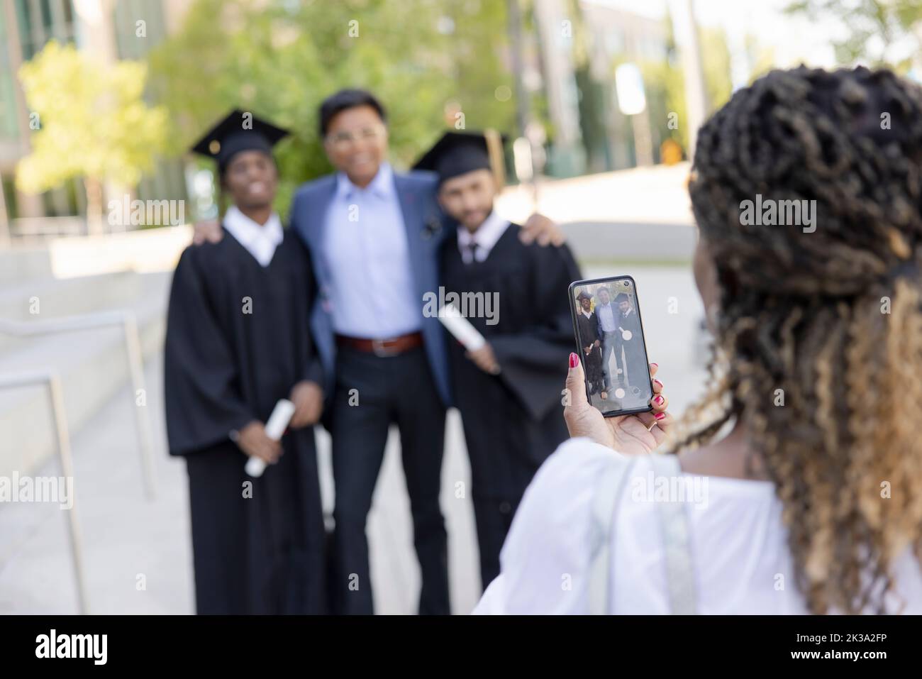 American graduates hi-res stock photography and images - Alamy