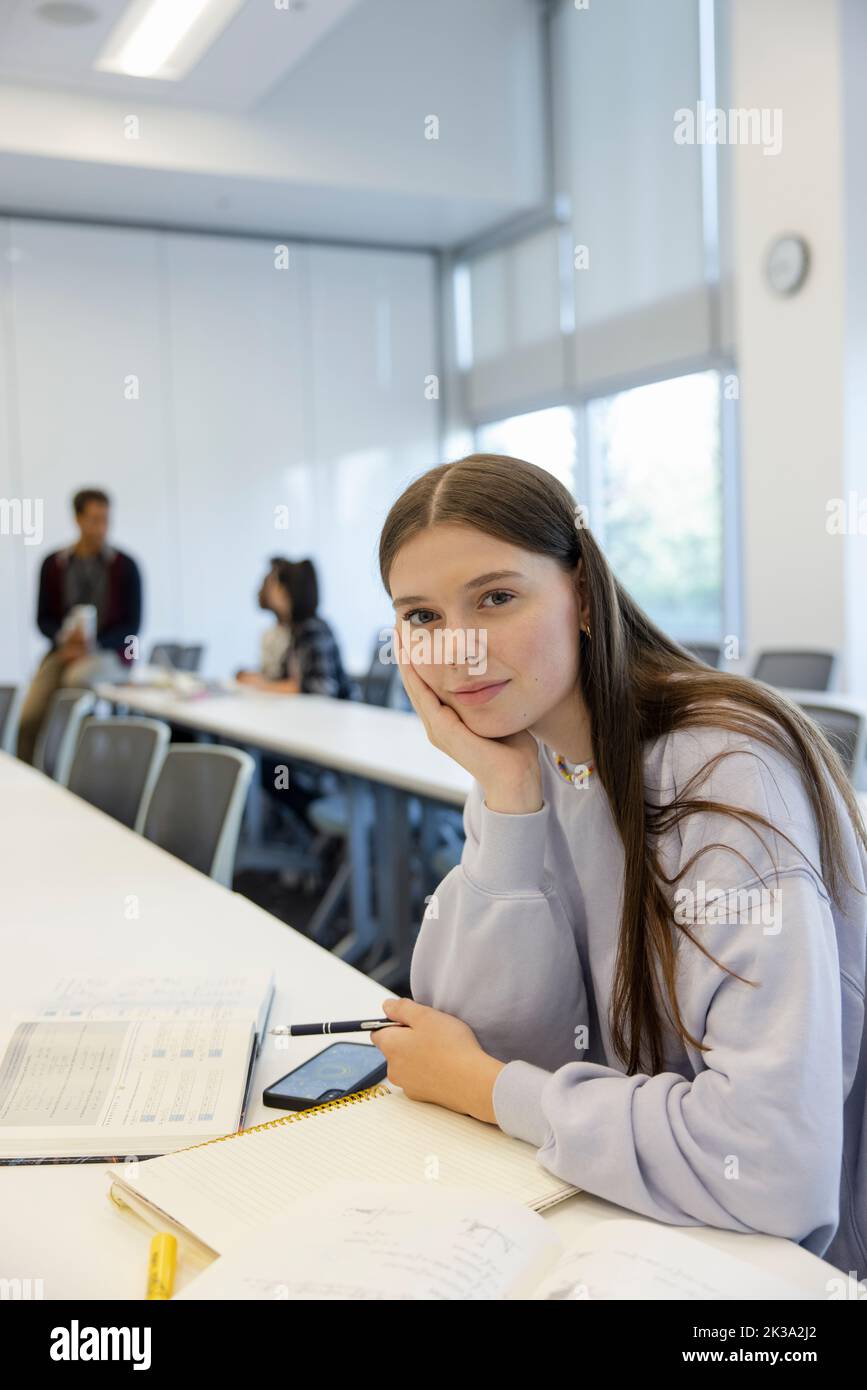 Female student in classroom hi-res stock photography and images - Alamy