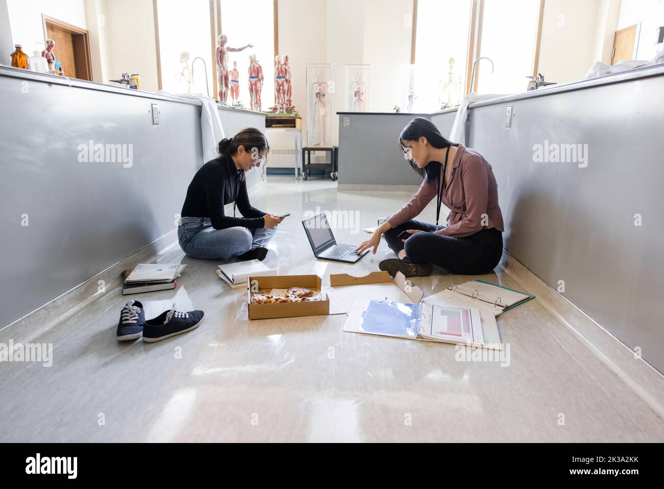 Pizza box on the floor hi-res stock photography and images - Alamy