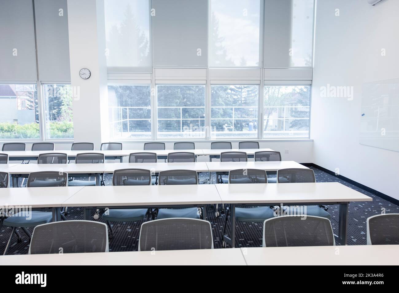 Empty college hi-res stock photography and images - Alamy