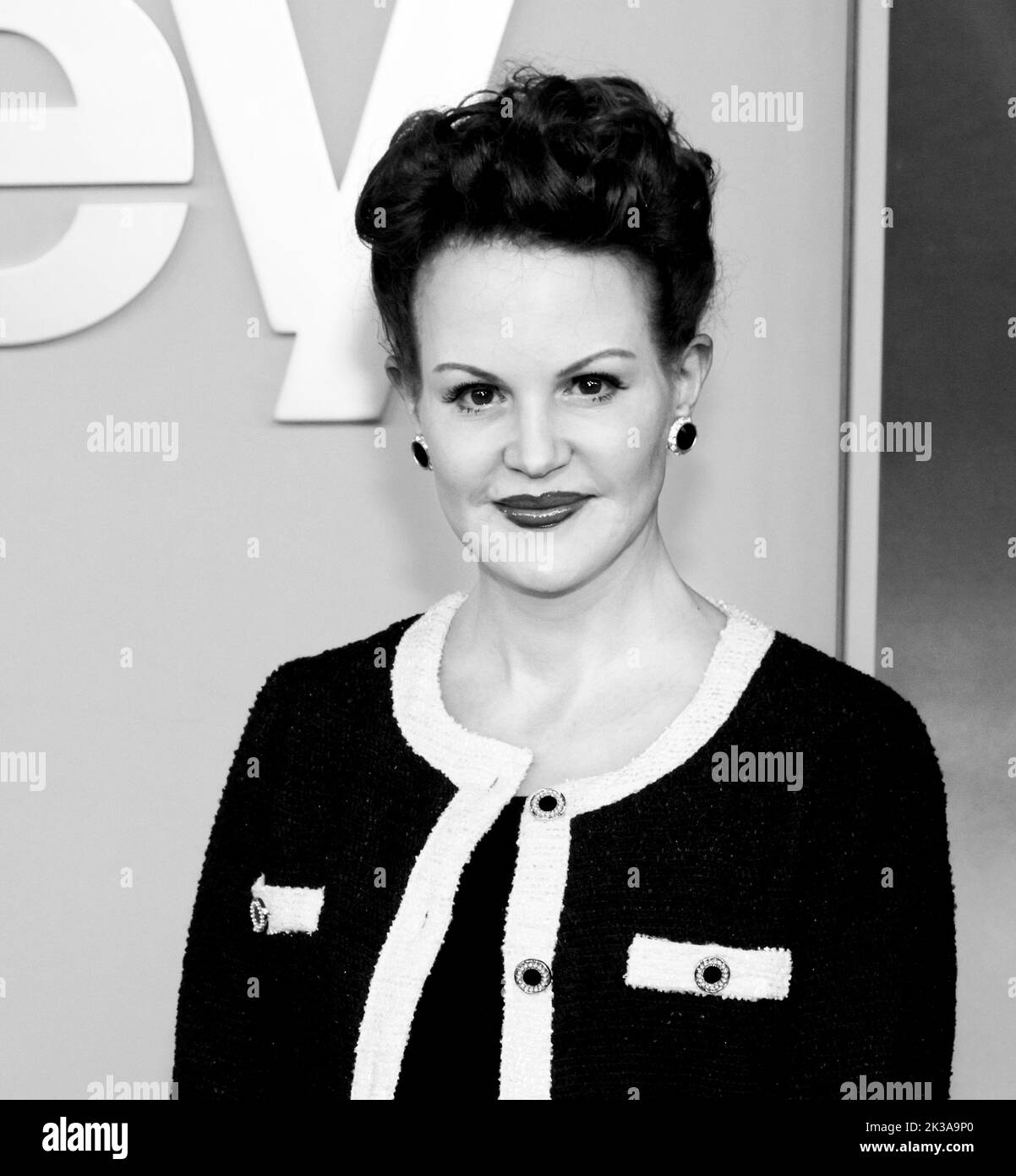 Los Angeles, CA - Sept 21, 2022 - Jennifer Kramer attends the red ...