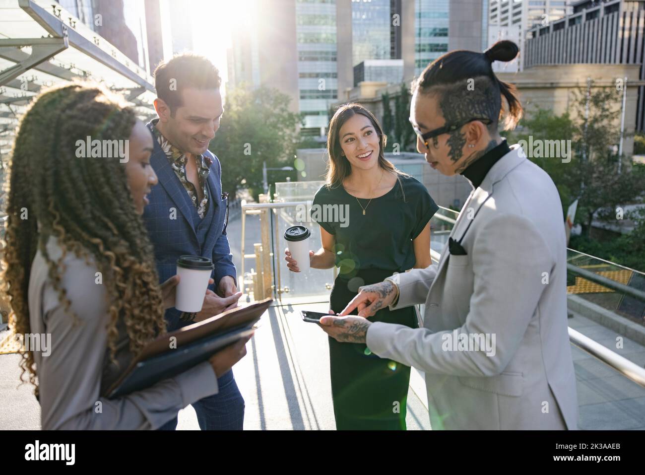 Building outside meeting * hi-res stock photography and images - Alamy