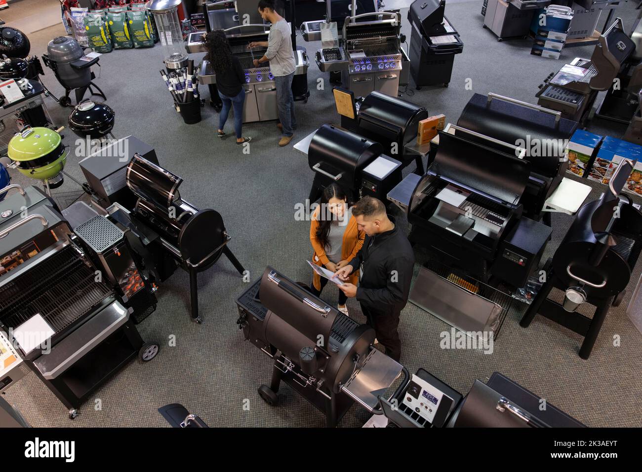 Customer view hi-res stock photography and images - Alamy