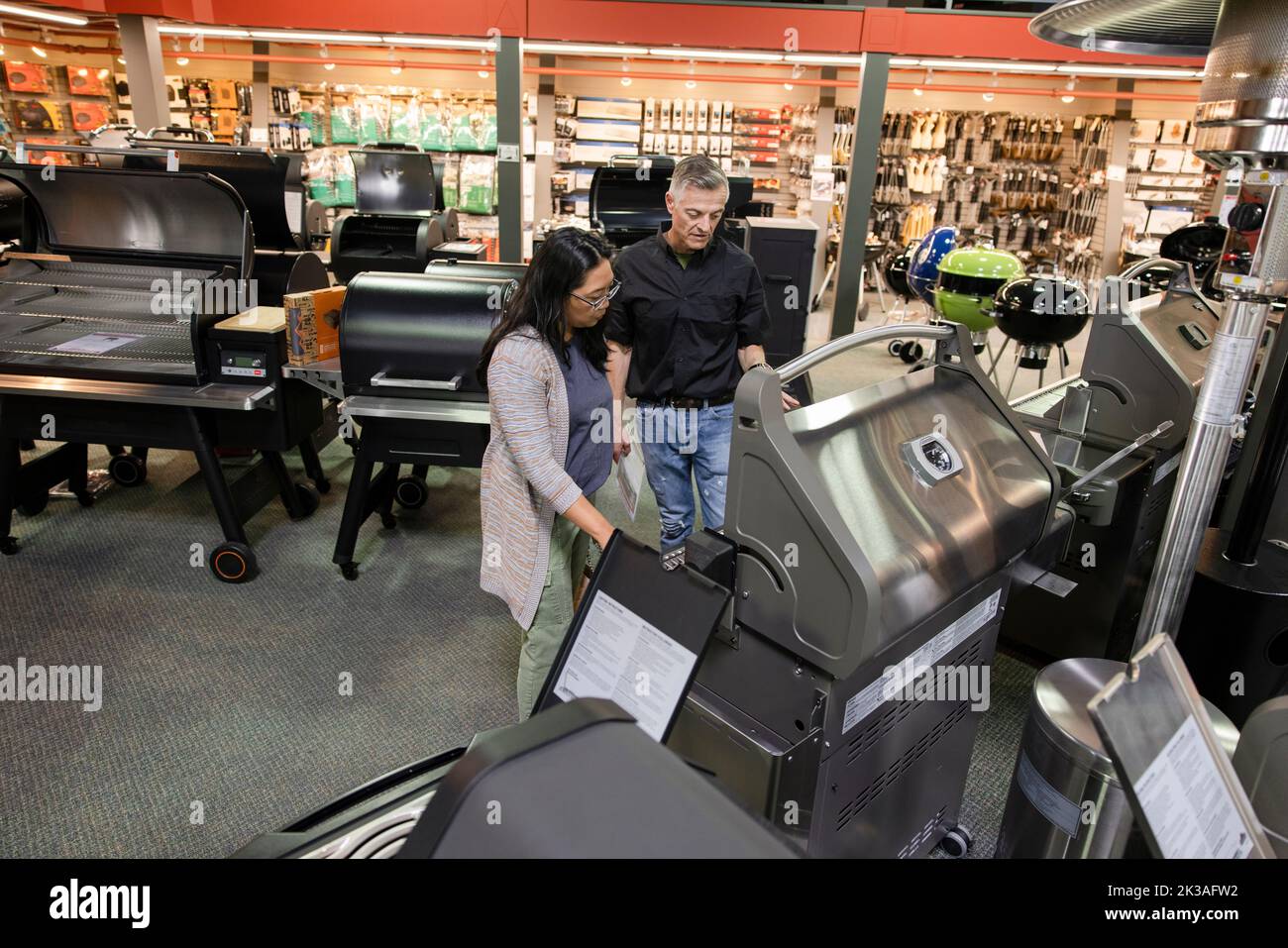 Two grills hi-res stock photography and images - Alamy