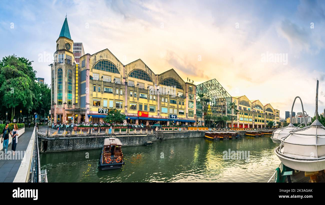 Scenic view of Riverside Point, Clarke Quay and Singapore Riverside ...