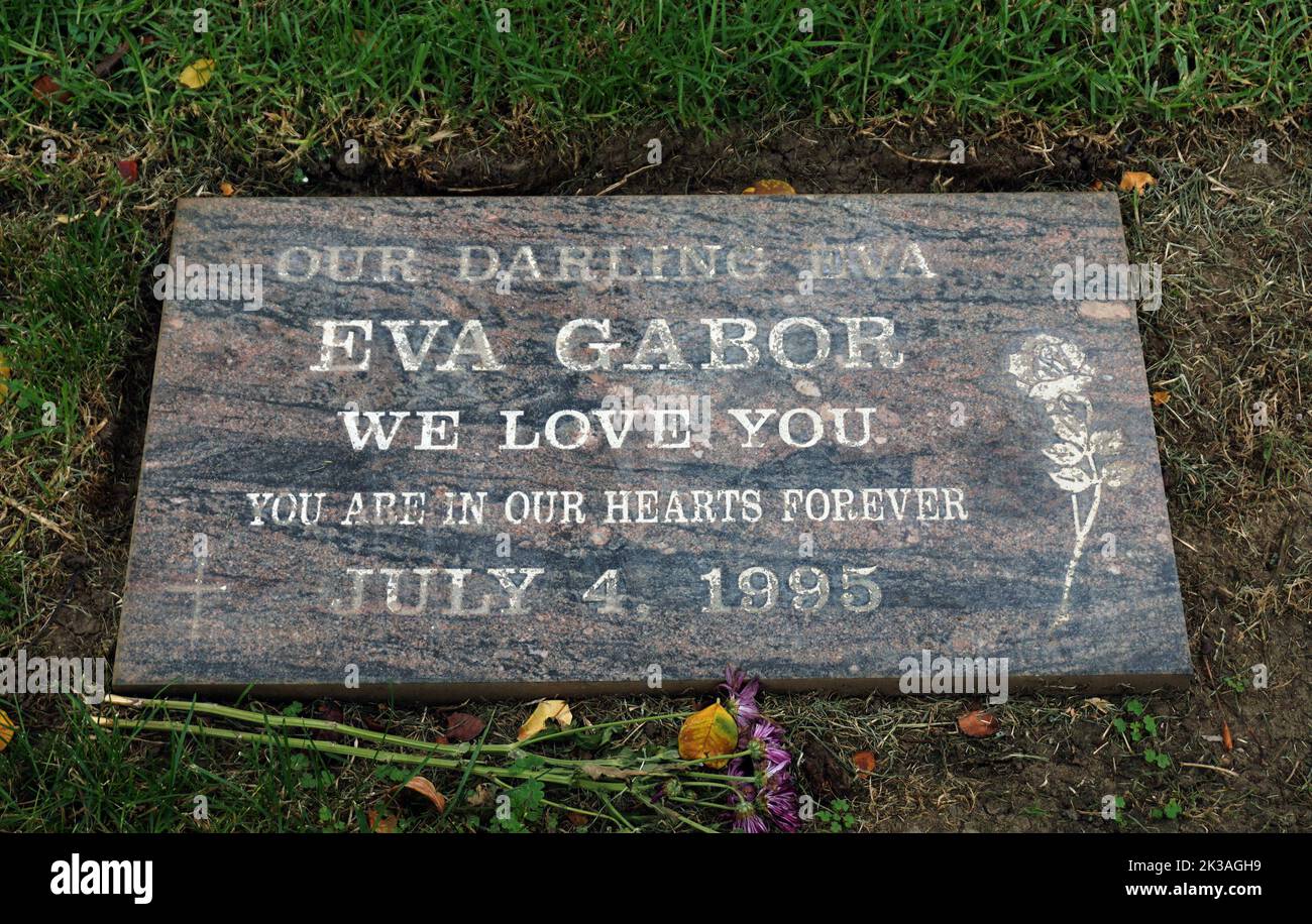 Eva Gabor gravesite at Westwood Village Memorial Park & Mortuary Credit ...