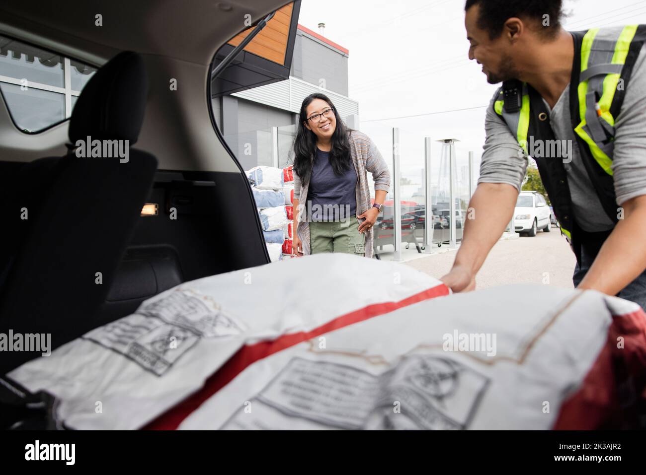 Charcoal car hi-res stock photography and images - Alamy