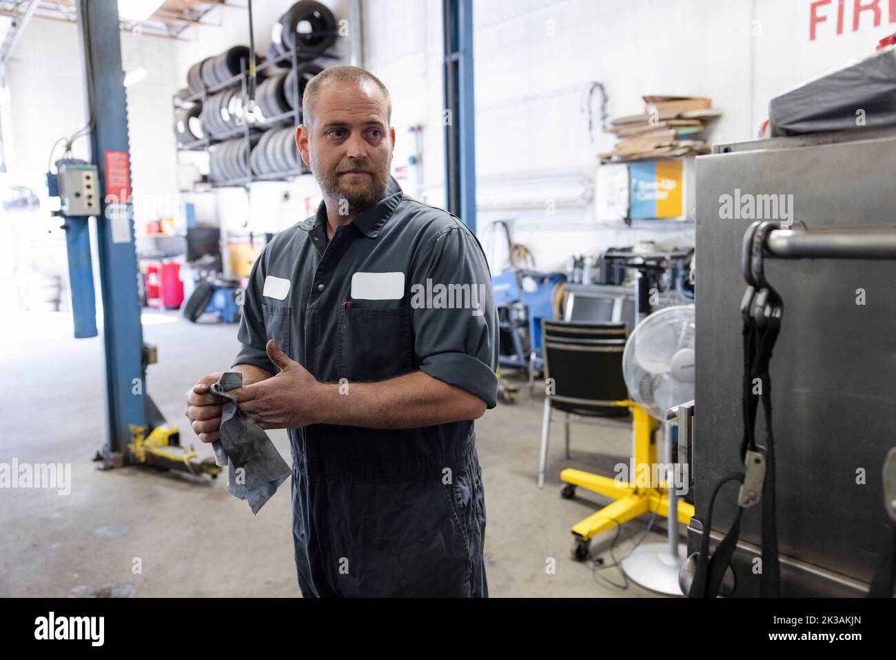 Mechanic dirty hi-res stock photography and images - Alamy