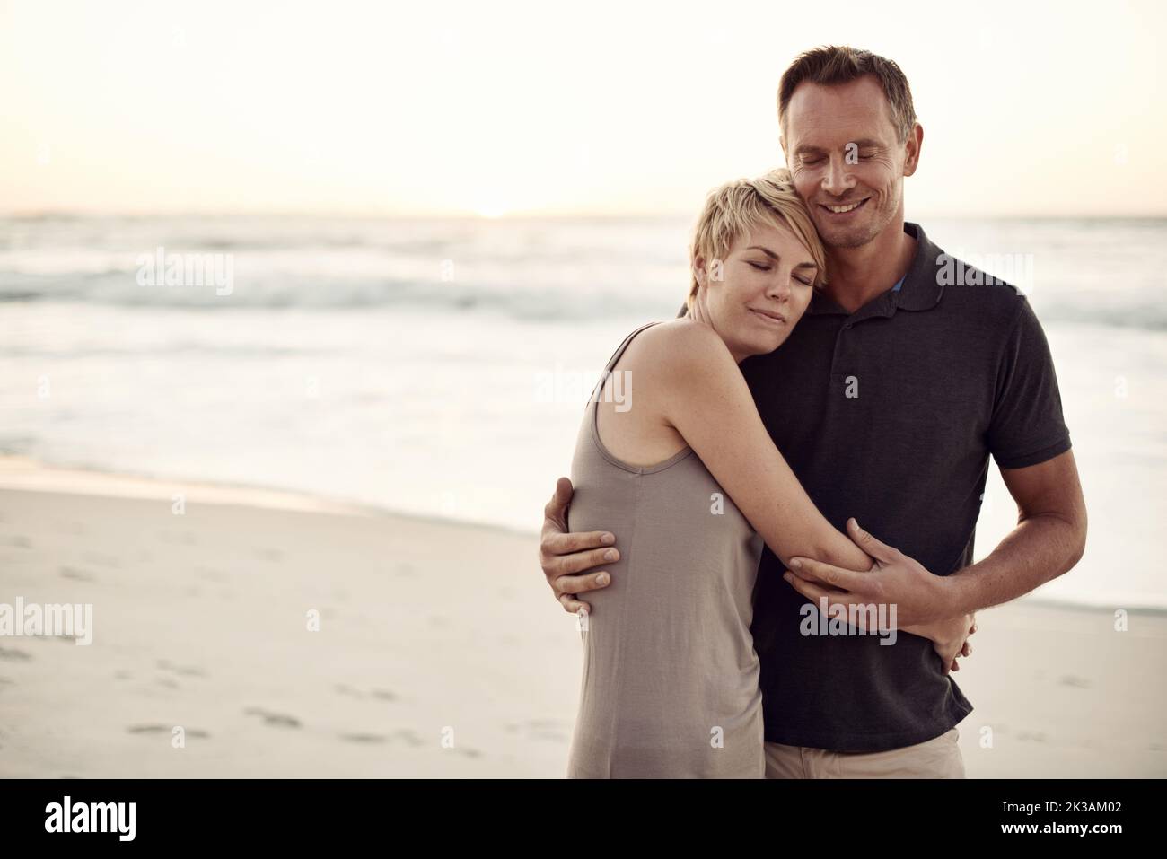 Falling in love mature hi-res stock photography and images - Alamy