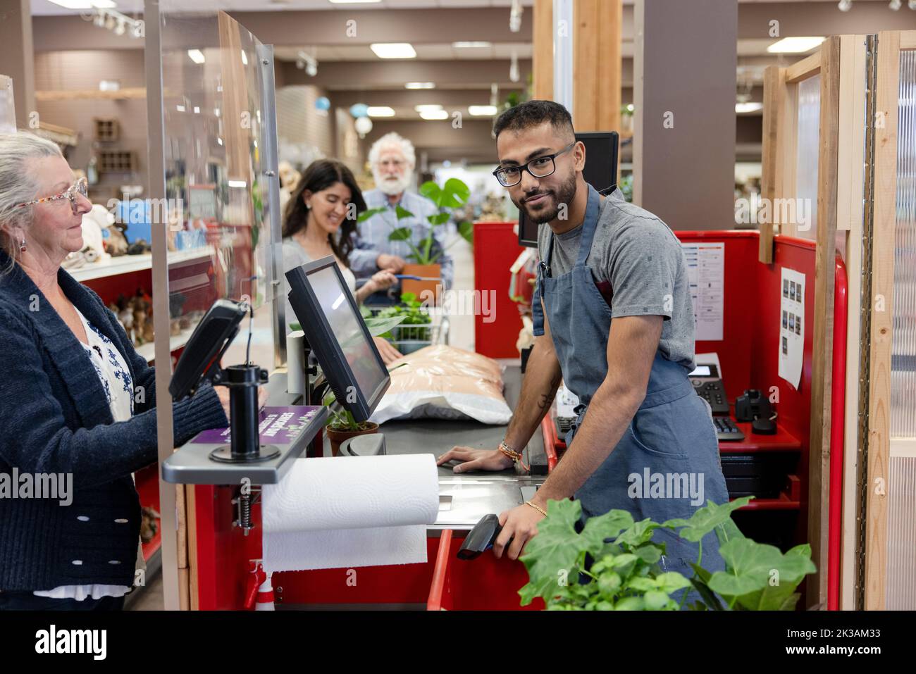 Cheerful purchase hi-res stock photography and images - Alamy