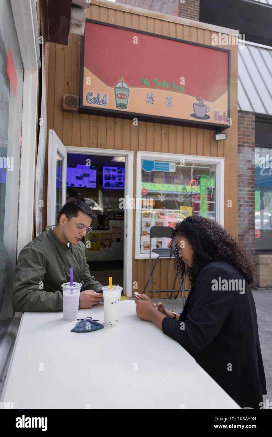 Tea bubble tea cafe hi-res stock photography and images - Alamy
