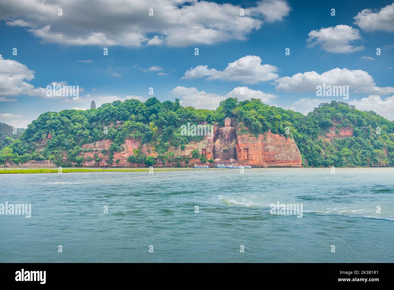 Beautiful Scenery of Leshan Giant Buddha Scenic Area, Sichuan Province ...