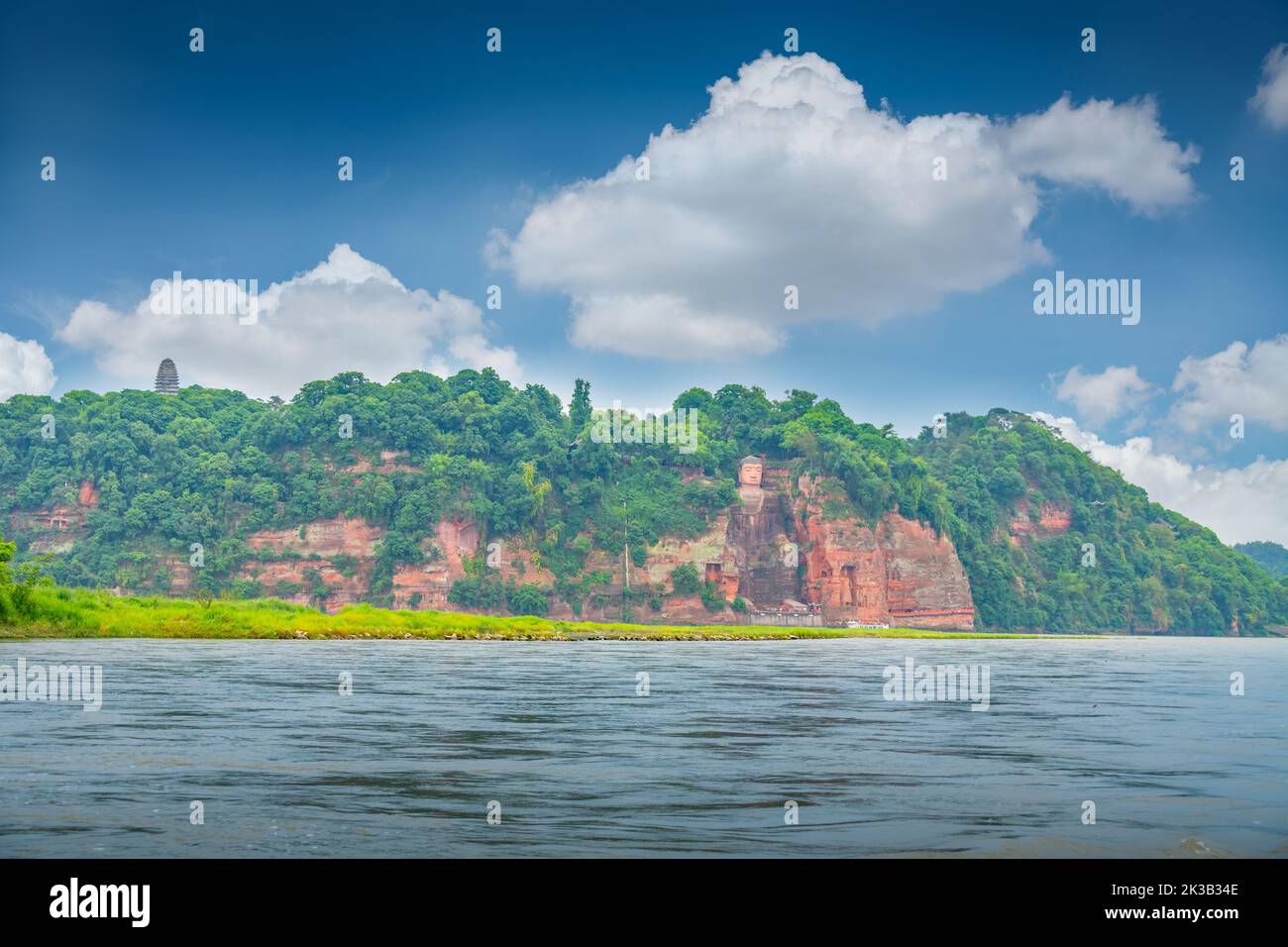 Beautiful Scenery of Leshan Giant Buddha Scenic Area, Sichuan Province ...