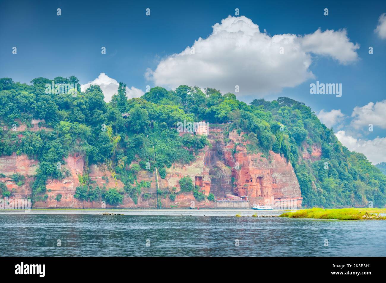 Beautiful Scenery of Leshan Giant Buddha Scenic Area, Sichuan Province ...