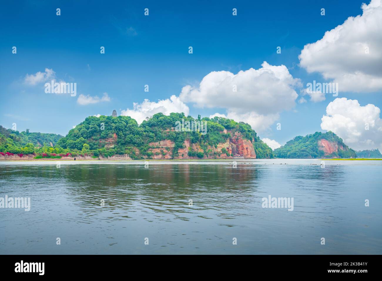 Beautiful Scenery of Leshan Giant Buddha Scenic Area, Sichuan Province ...
