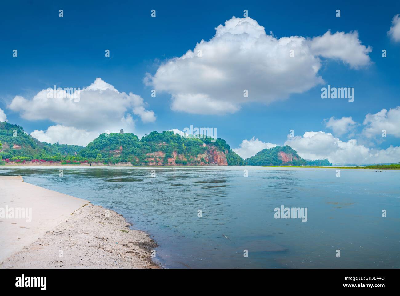 Beautiful Scenery of Leshan Giant Buddha Scenic Area, Sichuan Province ...