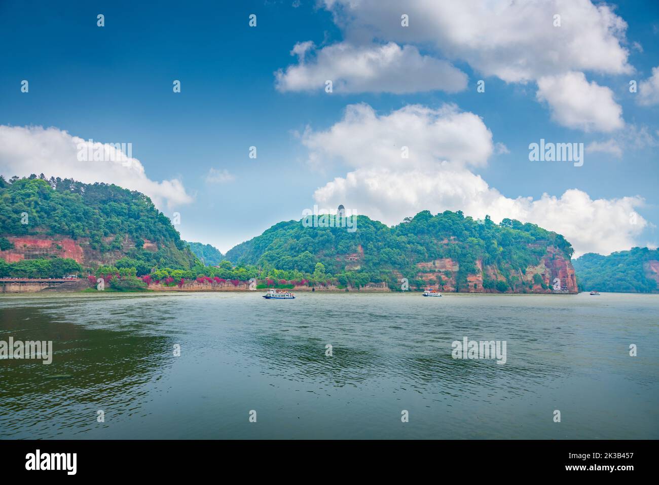 Beautiful Scenery of Leshan Giant Buddha Scenic Area, Sichuan Province ...