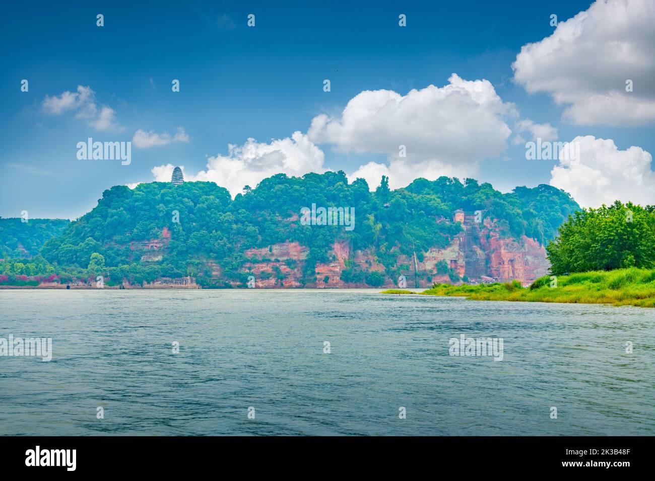 Beautiful Scenery of Leshan Giant Buddha Scenic Area, Sichuan Province ...