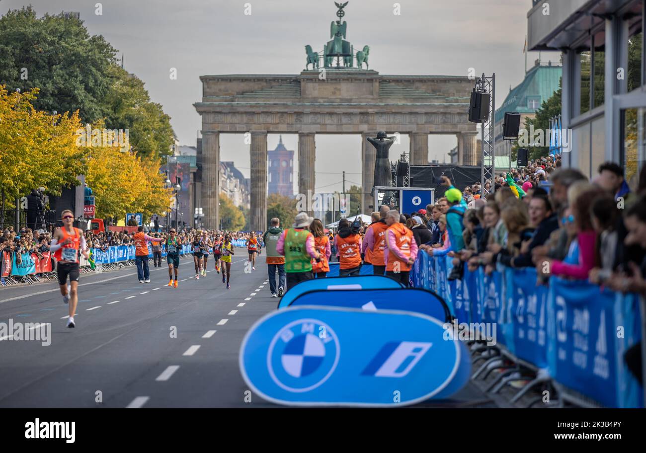 Berlin marathon 2022 hi-res stock photography and images - Alamy